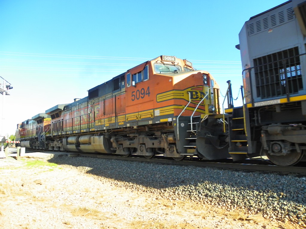 BNSF C44-9W 5094
